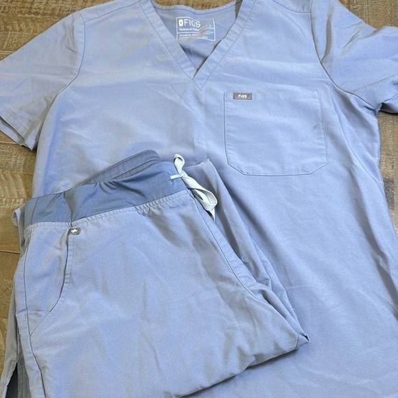 Figs | Pants & Jumpsuits | Figs Vapor Blue Scrub Set | Poshmark